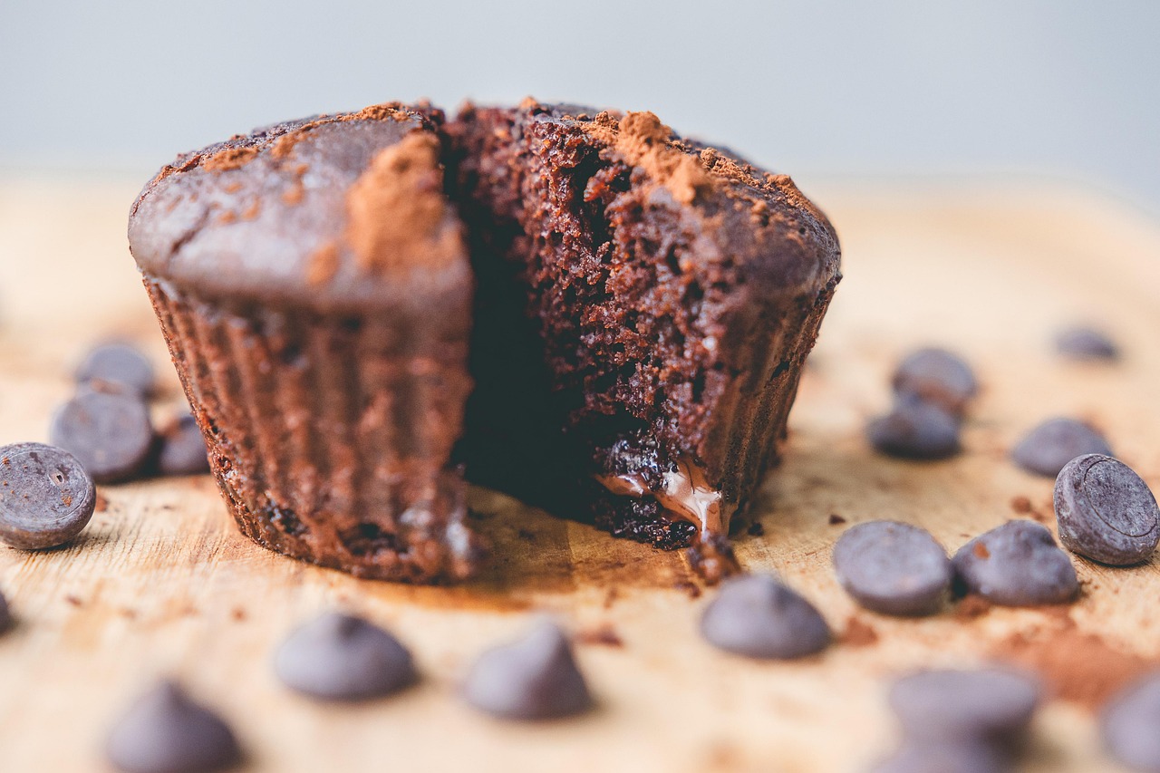 The Best Chocolate Cake Recipe for Deep Cocoa Flavor and Moist Texture ...